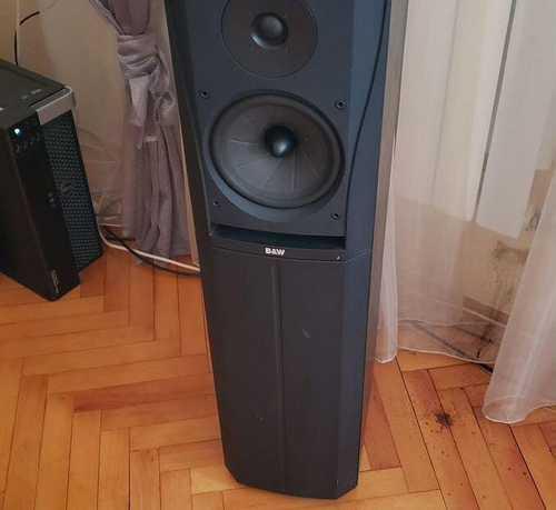 Акустика Bowers & Wilkins DM 305, Jamo Classic 10