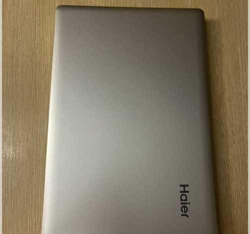 Ноутбук haier A1410EM