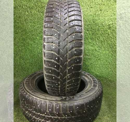 Bridgestone Ice Cruiser 5000 215/65 R16