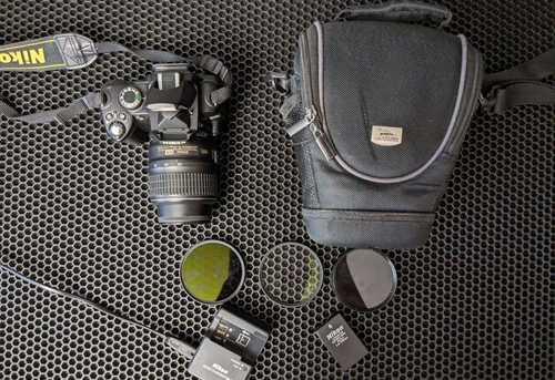 Зеркальный фотоаппарат Nikon D60 Полный комплект