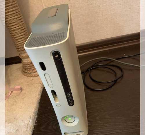 Приставка xbox 360 бу прошитая