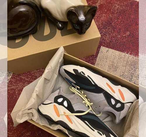 Adidas yeezy boost 700 v1 OG "Wave Runner"