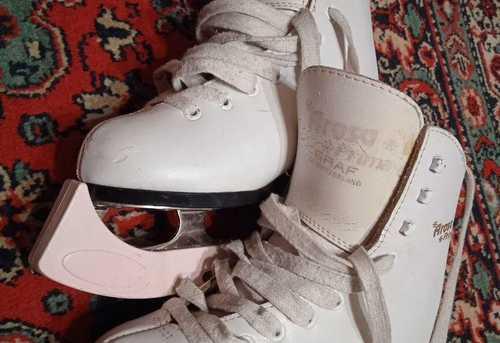 Коньки фигурные Graf Arosa 31 р
