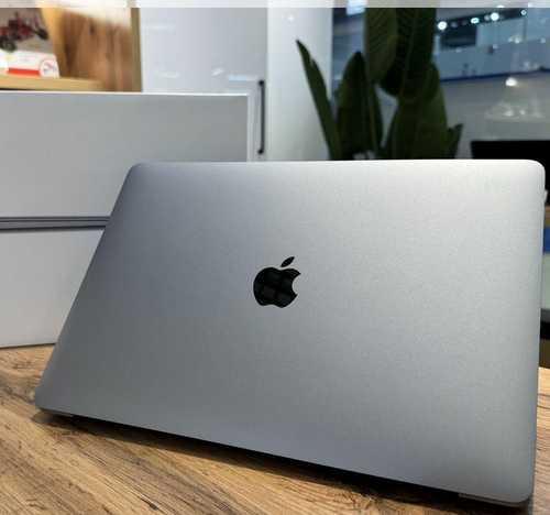 MacBook Air 13 2020 M1/8gb/256gb Space Gray