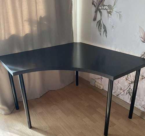 Стол угловой IKEA
