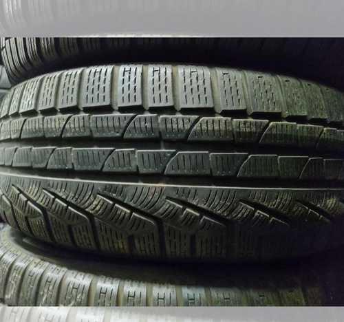 Pirelli Winter Sottozero 210 Serie II 205/65 R17