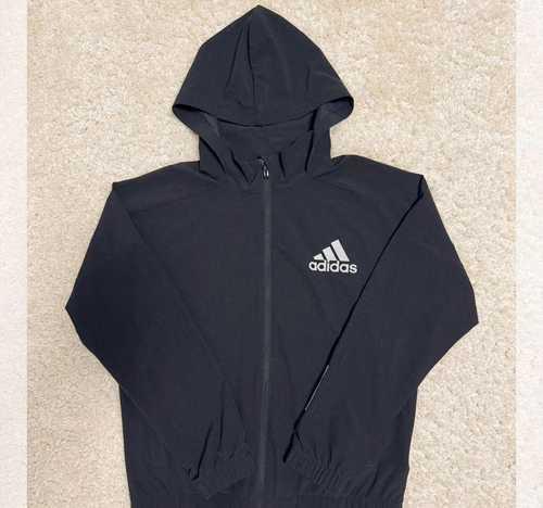 Ветровка Adidas Essentials 3-Stripes Windbreaker