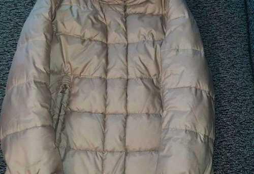 Зимняя женская куртка 42