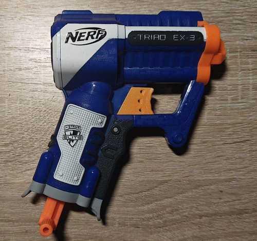 Бластер Nerf (Elite) triad EX-3