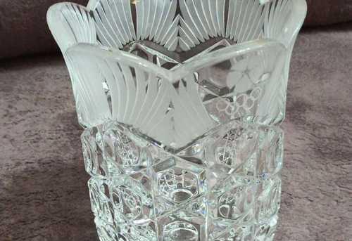 Хрустальная ваза с логотипом олимпиады
