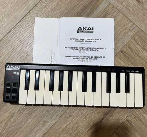 Midi клавиатура akai lpk25