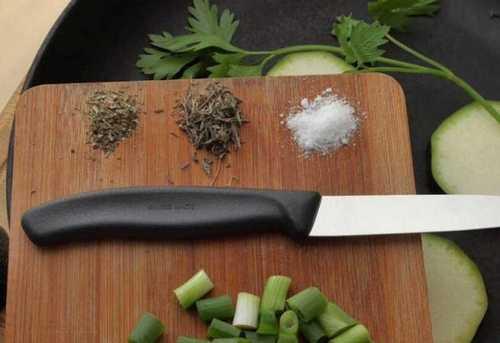 Нож кухонный овощной Victorinox 6.7703, 100 мм, ч