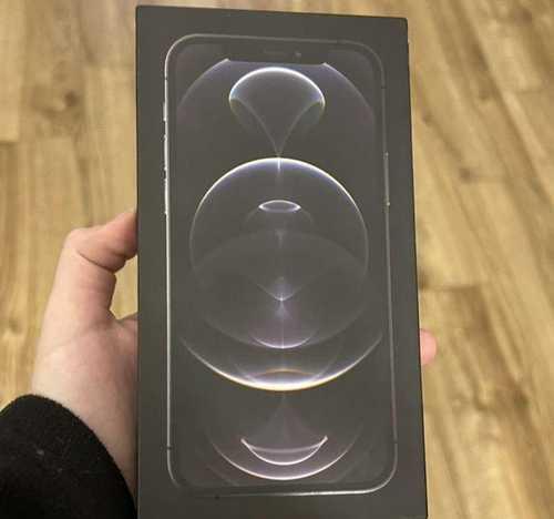 Коробка от iPhone 12 pro 512 гб