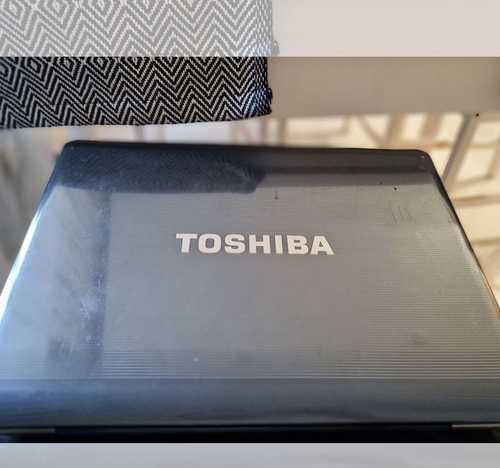 Ноутбук toshiba