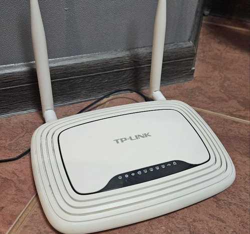 Wi-Fi роутер TP-Link TL-WR842ND