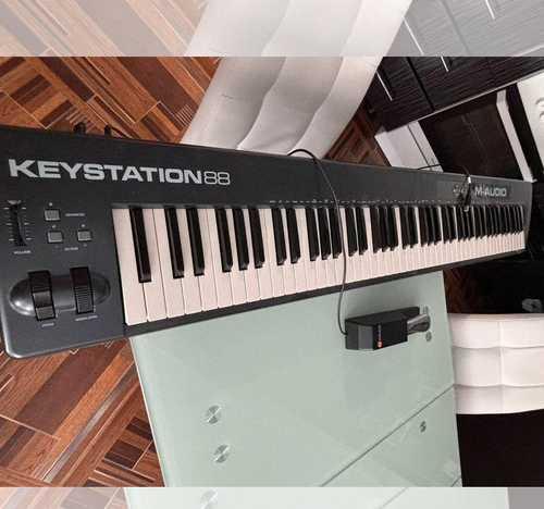 Midi клавиатура Keystation 88 II