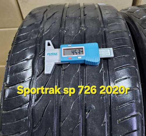 Sportrak SP726 235/40 R18 95W