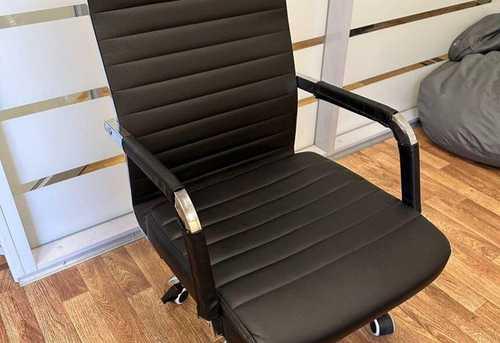 Офисное кресло MF-6001 (бу)
