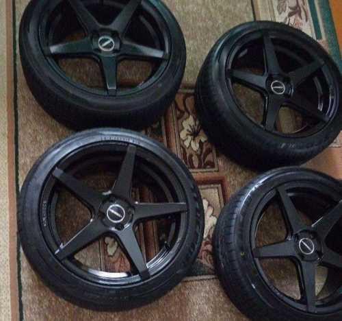 Колеса Vossen R17 215/45/17