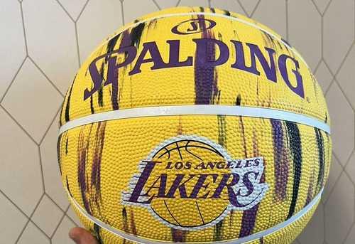 Баскетбольный мяч spalding оригинал