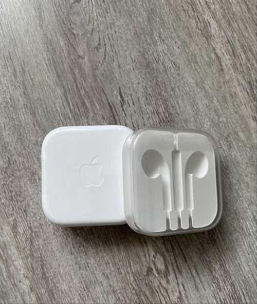 Наушники earpods