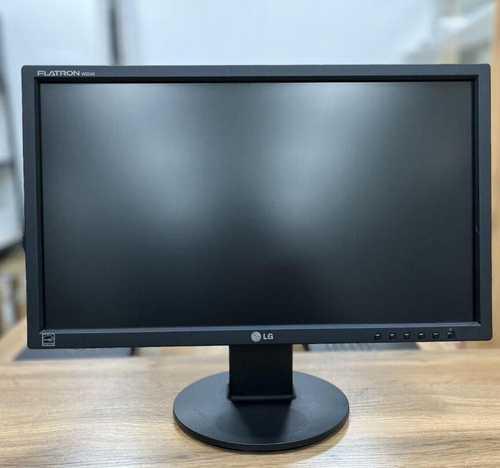 Монитор LG Flatron W2046T-BF 20"