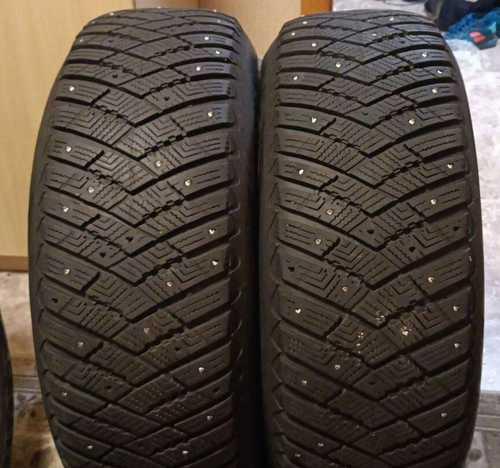 Goodyear Ultragrip Ice Arctic 235/65 R17 108T