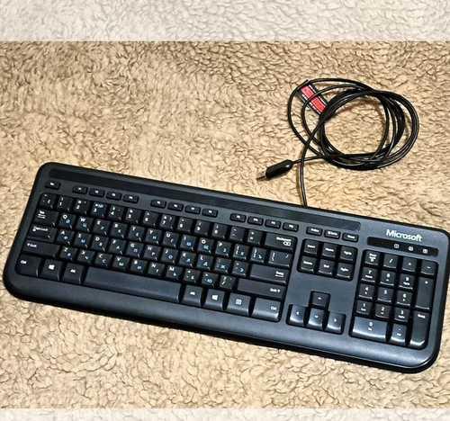 Microsoft Wired Keyboard 400