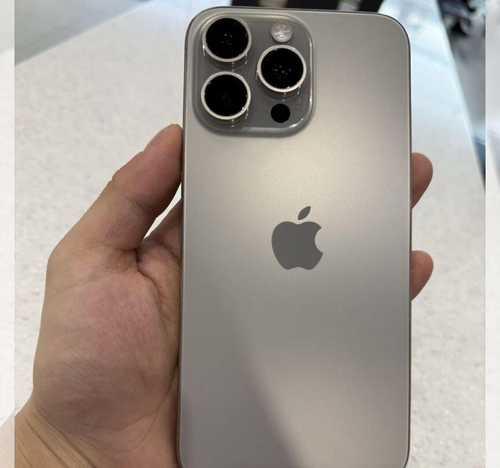 iPhone 15 Pro Max, 256 ГБ