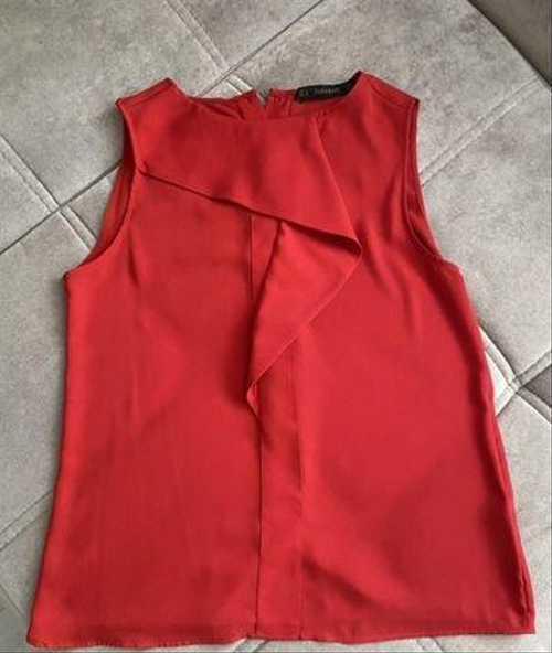 Топ Zara s красный
