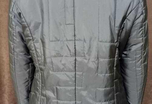 Куртка женская 50-52 размера осень-весна