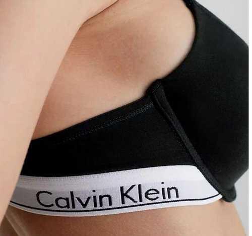 Calvin klein бюстгалтер