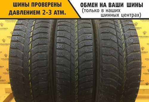 Bridgestone Ice Cruiser 5000 215/70 R16 100T