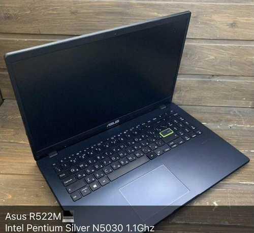 Ноутбук Asus R522M