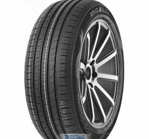 Royal Black Royal Mile 215/55 R16 97W