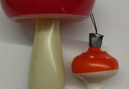 Ёлочная игрушка "грибы" 16 и 8см стекло СССР 1970
