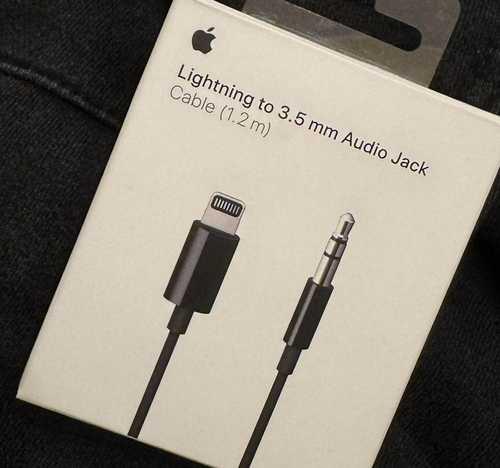 Кабель Apple Lightning to 3.5mm Audio Jack (1.2m)