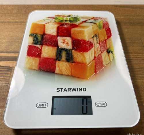 Весы кухонные электронные Starwind 1 г - 5 кг