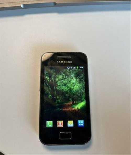 Телефон Samsung Galaxy Ace GT-S5830i