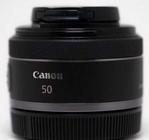 Canon RF 50 f/1.8 STM