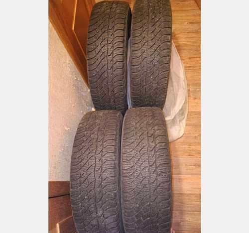 Viatti Bosco S/T V-526 225/65 R17 102V