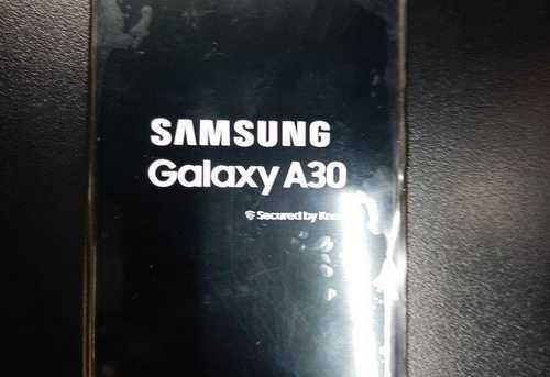 Samsung Galaxy A30, 4/64 ГБ