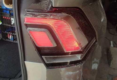 Задний правый фонарь VW Tiguan 2