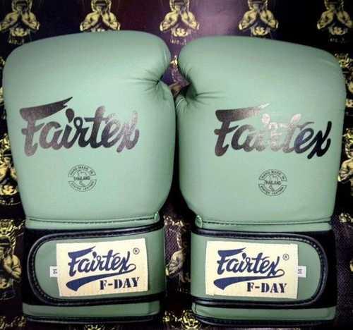 Боксерские перчатки Fairtex F Day