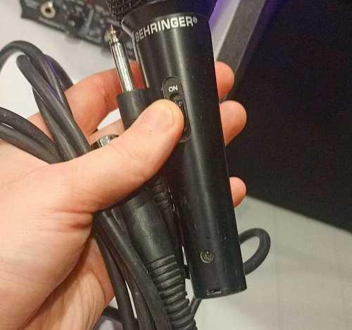 Микрофон Behringer XM1800S (1 шт, без кейса)   шну