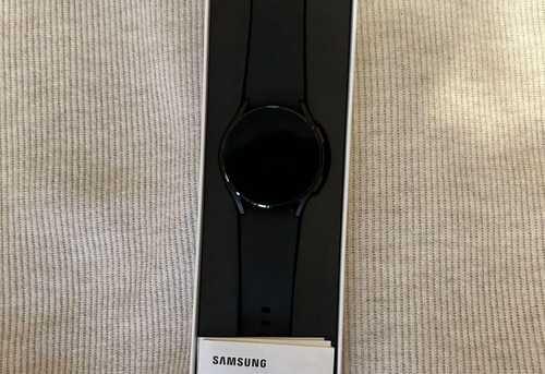 Продам smart часы Samsung galaxy watch4