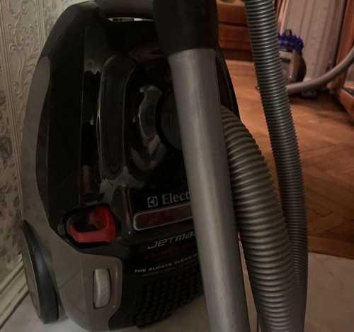 Пылесос electrolux jetmaxx