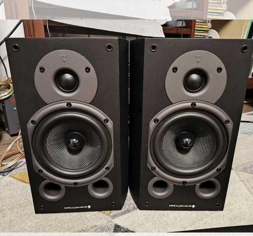 Акустика Wharfedale Diamond 9.1   кронштейны