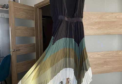 Sisley платье с плиссированной юбкой размер s
