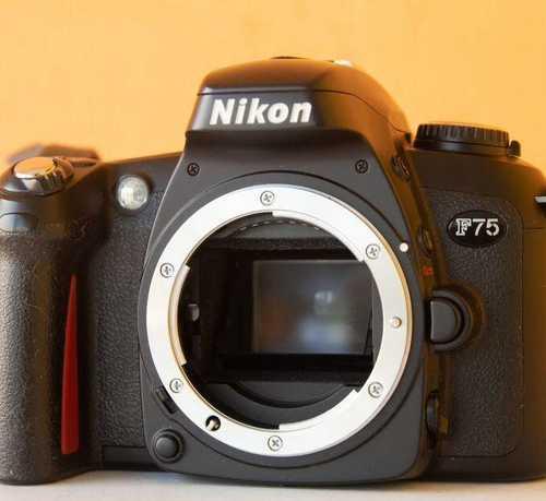 Плёночный фотоаппарат Nikon F75 (body) чёрный